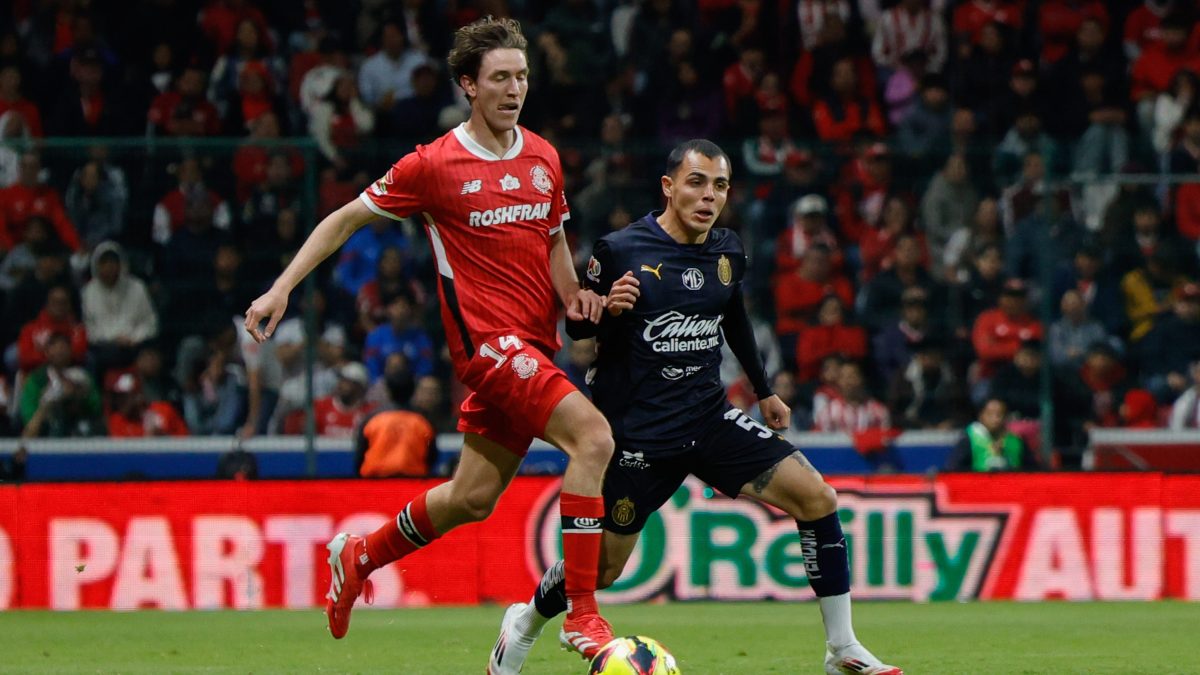 Chivas' Late Heartbreak: Toluca Snatches Victory in Dramatic Finish