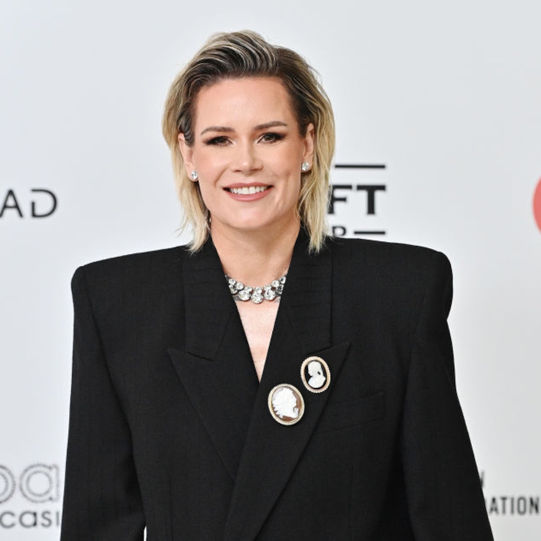 Navigating New Beginnings: Ashlyn Harris and Ali Krieger's Post-Breakup ...